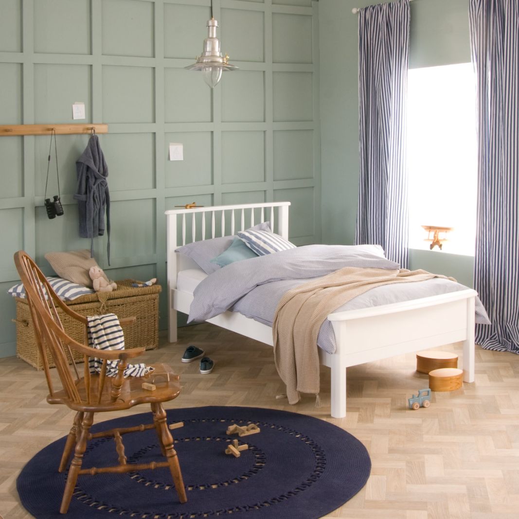 Bowood Single Bed with low footboard in Pure White